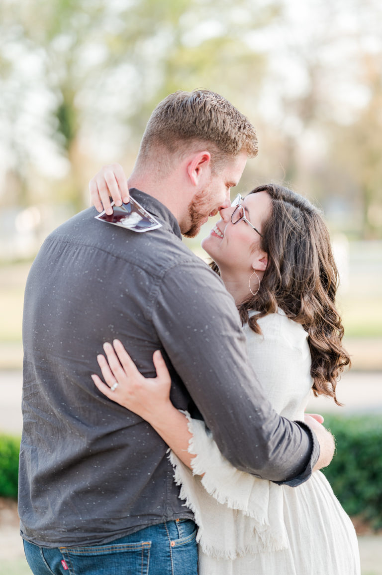 Spring Maternity Session - Kailen & Kaleb - carolwilliamsphotography.com