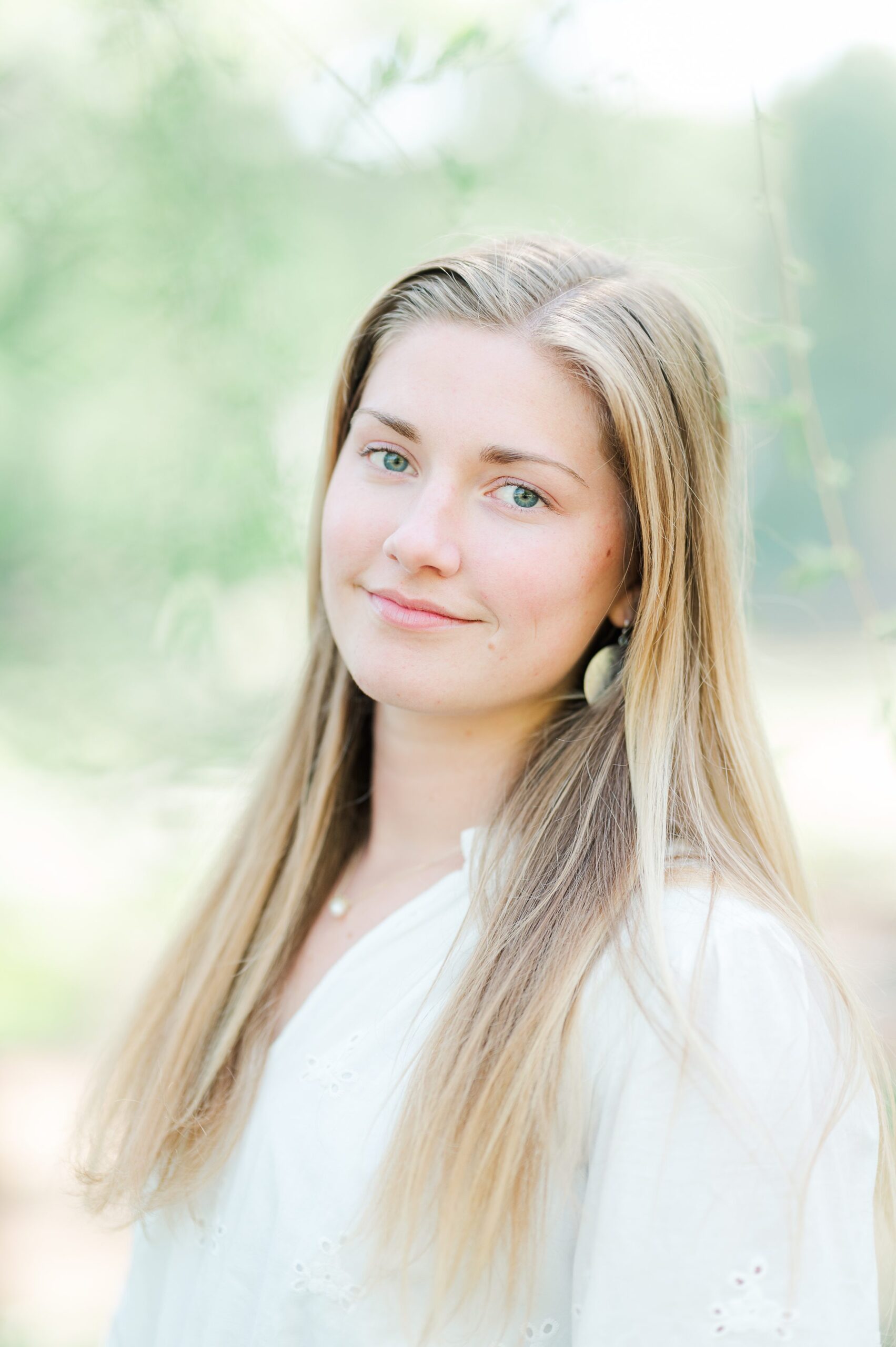 megan & logan - graduation portraits - carolwilliamsphotography.com